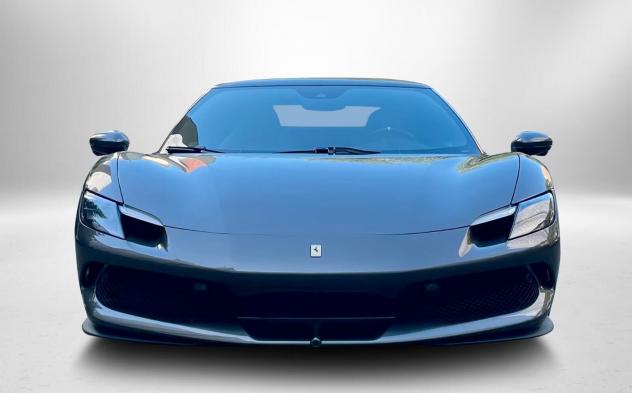 Ferrari 296 GTB | Luci di posizione a LED in carbonio - Annunci Roma