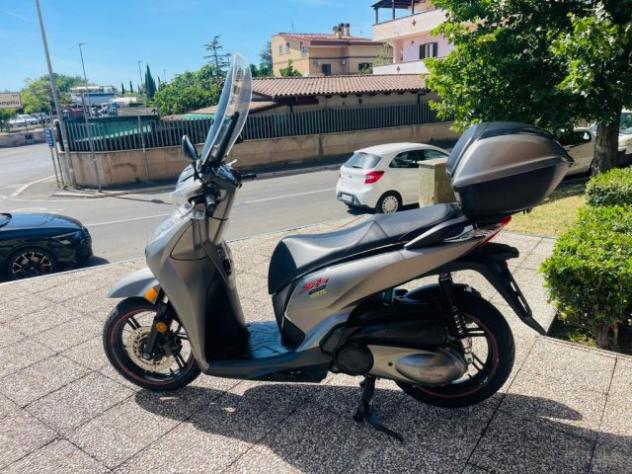 HONDA SH 300 i TUTTO INCLUSO ANCHE PASSAGGIO! MINI RATE - Annunci Roma