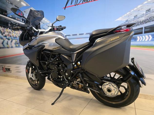 MV Agusta Turismo Veloce 800 LUSSO SCS - 02/2022 - Km - Annunci Milano