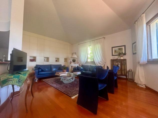 Villa in vendita a Bassa - Cerreto Guidi 250 mq Rif: - Annunci Firenze