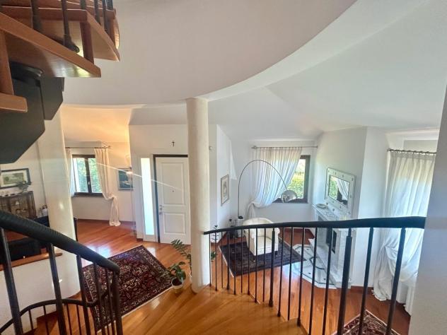 Villa in vendita a Bassa - Cerreto Guidi 250 mq Rif: - Annunci Firenze