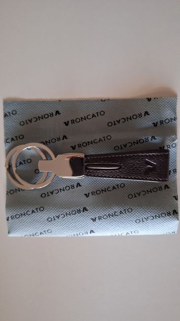 Portachiavi Roncato pelle marrone nuovo - Annunci Roma