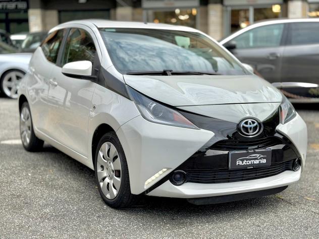 Toyota Aygo 1 0 69 CV 5p CAMBIOAUTOPREZZOREALEUNIPROKMCERTIFICATI ...