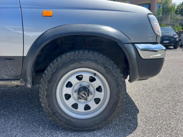 NISSAN Pick Up 2 5 TD King Cab 4 X4 CON RIDOTTE - Annunci Venezia