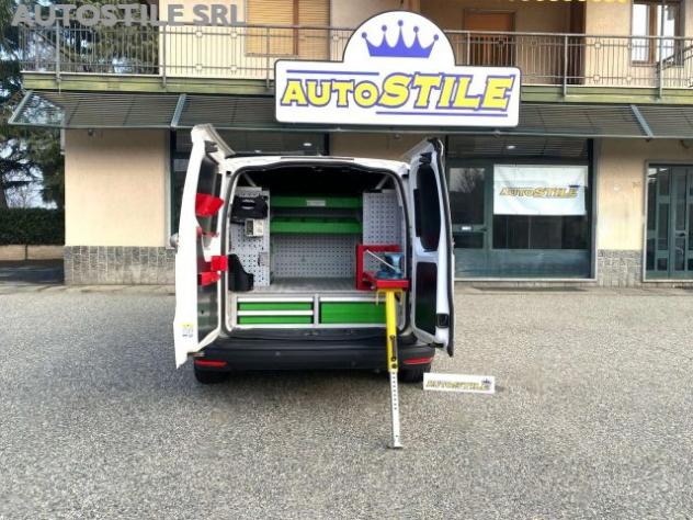 VOLKSWAGEN Caddy 2 0 TDI 122CV 4Motion 4X4 OFFICINA MOBILE + INVERT ...