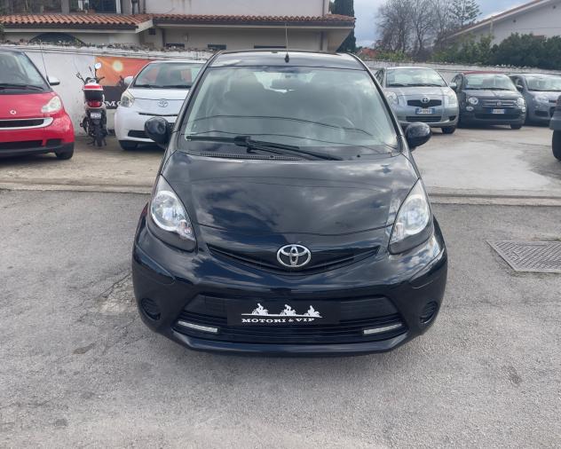 Toyota Aygo 1 0 12V VVT-i 5 porte Lounge Connect - Annunci Palermo