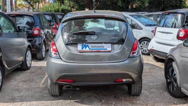 LANCIA Ypsilon Hybrid Gold 1 0cc 70cv rif 23811933 - Annunci Roma