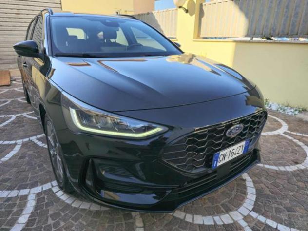 FORD Focus 1 0 EcoBoost Hybrid 155 CV Powershift SW ST-line - Annunci Roma