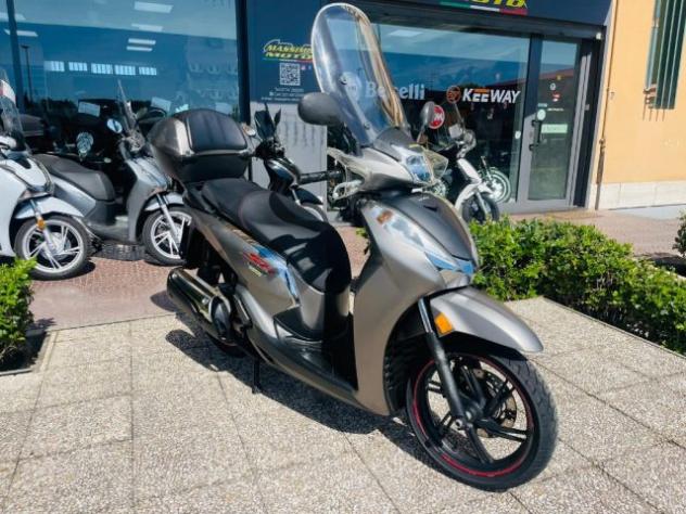 HONDA SH 300 i TUTTO INCLUSO ANCHE PASSAGGIO! MINI RATE - Annunci Roma