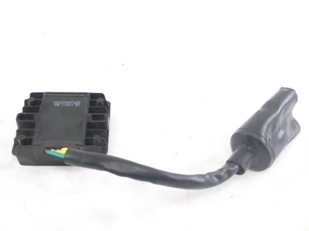 VOGE BRIVIDO R 125 2708803050001 REGOLATORE DI TENSIONE 23 - 26 ...