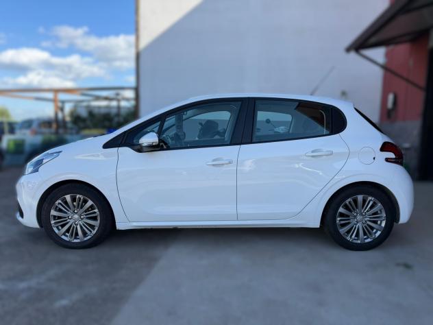 Peugeot 208 1 2 PureTech 5p 2017 UNIPRO 67000km!!! - Annunci Viterbo