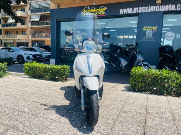 PIAGGIO Beverly 350 i e TUTTO INCLUSO ANCHE PASSAGGIO! MINI RATE ...