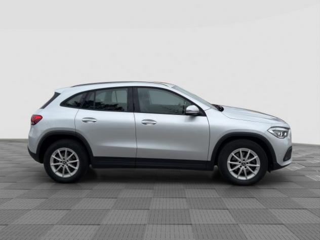 MERCEDES-BENZ CLA sse GLA GLA 180 d Automatic Business Extra - Annunci ...