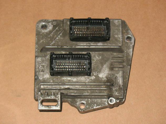 12230740 ECU centralina opel 1 6 z16xep fahf 12230740 Delco MT35E ...
