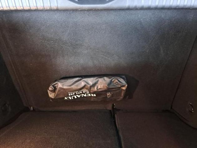 RENAULT Clio TCe 90 CV 5 porte Intens rif 21542108 - Annunci Napoli