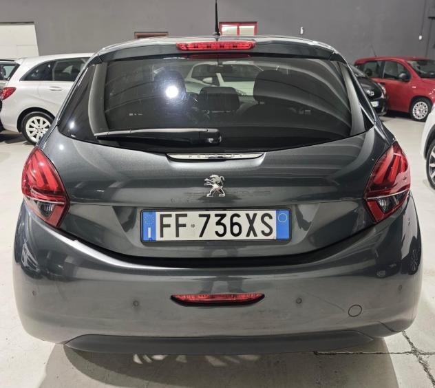 Peugeot 208 Benzina/Gpl Allure Neopatentati - Annunci Milano