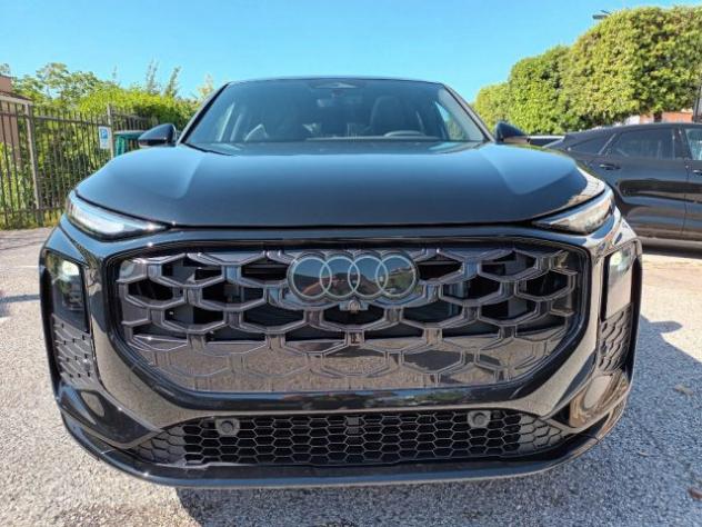 AUDI Q3 2000 SPB TDI BLACKLINE 150CV STRONIC TETTO"20 - Annunci Roma