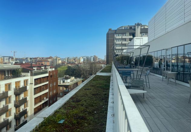 Ufficio privato in affitto per 15 persone a Milano, Spaces - Annunci ...