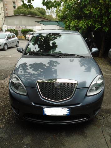 Ypsilon' 09 Argento 61000 KM OK NEOP UNIPRO - Annunci Roma