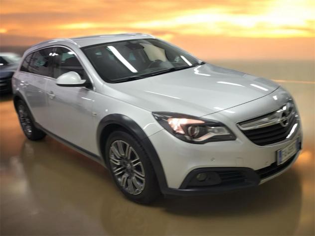 Opel Insignia 2 0 BiTurbo195CV CDTI 4x4 aut Country Tourer SW - Annunci ...