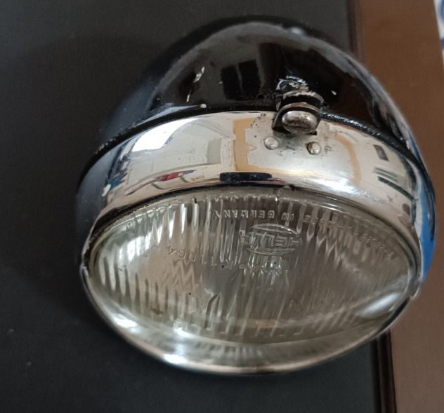 Faro per moto Itom epoca marca Hella - Annunci Palermo