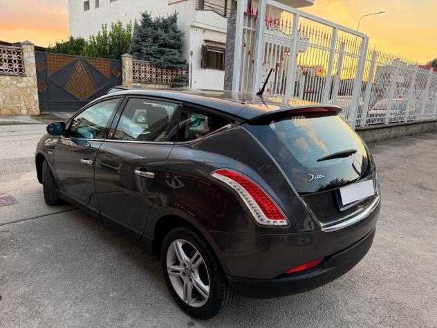 Lancia Delta 1 6 MJT DPF Argento - Annunci Napoli