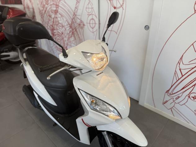 Honda Vision 110 VISION 110 - YM 2013 - Annunci Milano