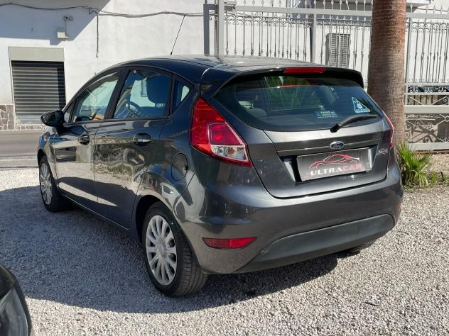 Ford Fiesta Plus 1 2 60CV 5 porte - Annunci Napoli