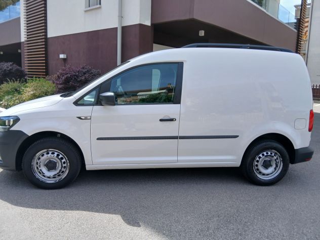 Vw Caddy 2 0 Tdi furgone 2 posti IVA esposta - Annunci Venezia
