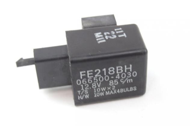 YAMAHA MT-07 3XV833502100 RELÈ FRECCE RM17 17 - 18 FLASHERS - Annunci ...