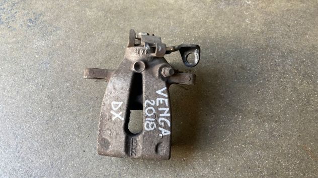 Pinza freno posteriore DX Kia Venga del 2018 (583111PA30) - Annunci Milano