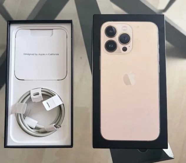 IPhone 13 Pro Max 256gb + 4 Cover - Annunci Milano