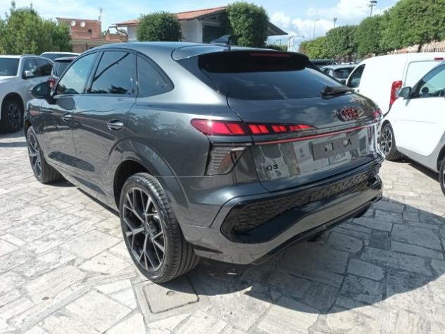 AUDI Q3 2000 SPB TDI BLACKLINE 150CV STRONIC TETTO"20 - Annunci Roma