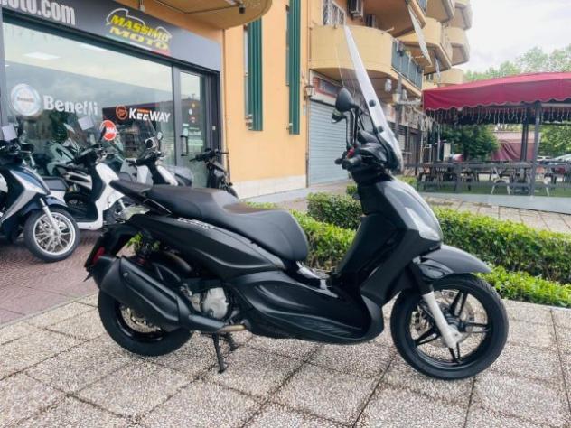 PIAGGIO Beverly 350 TUTTO INCLUSO ANCHE PASSAGGIO! MINI RATE - Annunci Roma