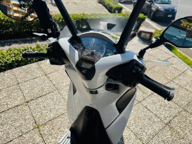 HONDA SH 150 TUTTO INCLUSO ANCHE PASSAGGIO! MINI RATE - Annunci Roma
