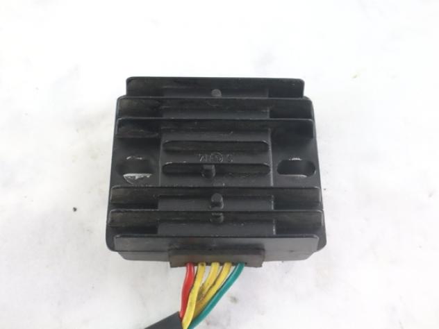 VOGE BRIVIDO R 125 2708803050001 REGOLATORE DI TENSIONE 23 - 26 ...