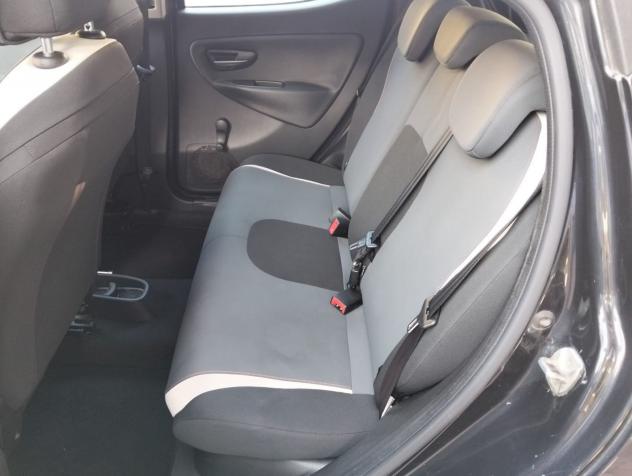 Lancia Ypsilon 1 2 69 cv GPL Ecochic Silver - Annunci Torino