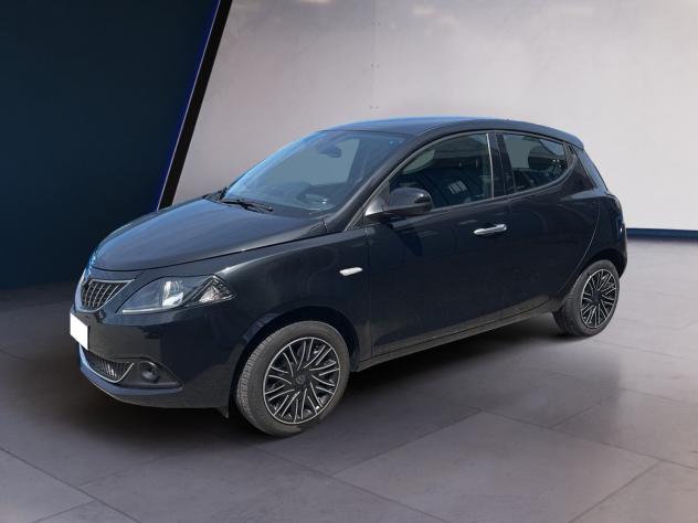 Lancia Ypsilon III 2021 1 0 firefly hybrid Gold s&s 70cv - Annunci Torino