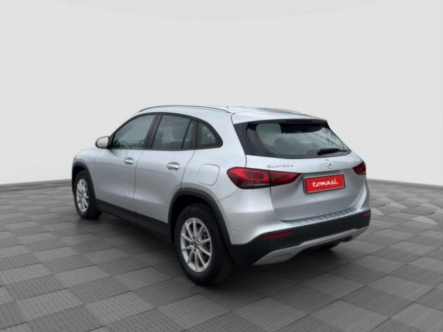 MERCEDES-BENZ CLA sse GLA GLA 180 d Automatic Business Extra - Annunci Roma