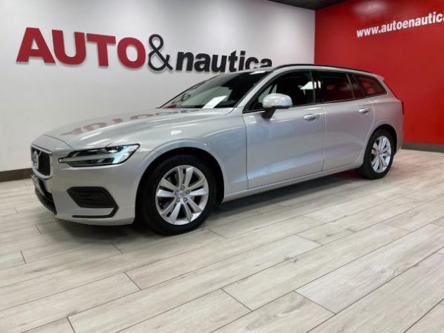 VOLVO V60 2 0 B4 GEARTRONIC MOMENTUM BUSINESS AUTO - IVA DED - Annunci ...