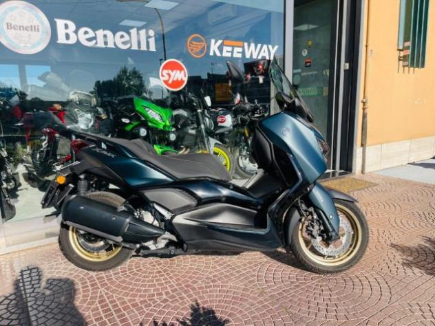 YAMAHA X-MAX 300 TUTTO INCLUSO ANCHE PASSAGGIO! MINI RATE - Annunci Roma