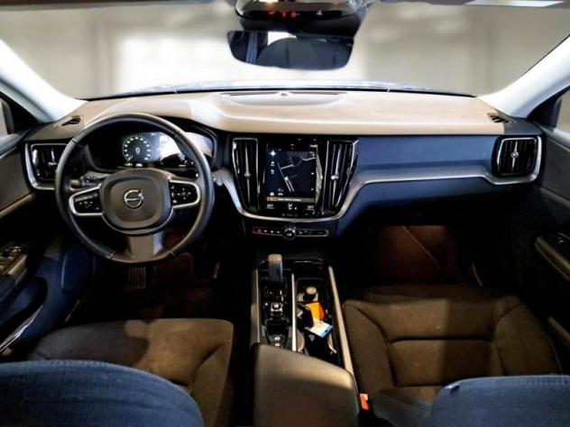 Volvo V60 Cross Country B4 AWD autom Cross Country - Annunci Roma