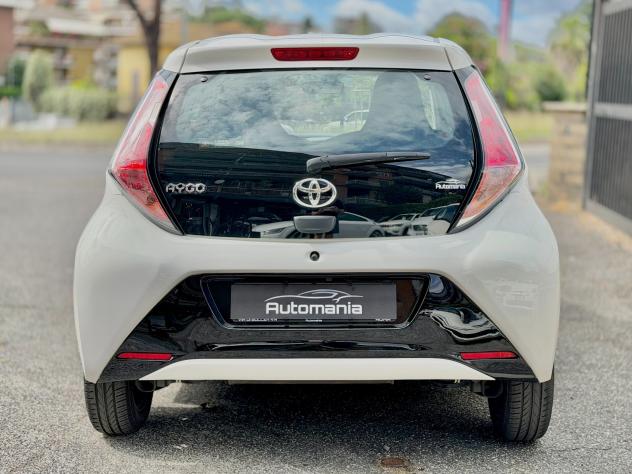 Toyota Aygo 1 0 69 CV 5p CAMBIOAUTOPREZZOREALEUNIPROKMCERTIFICATI ...